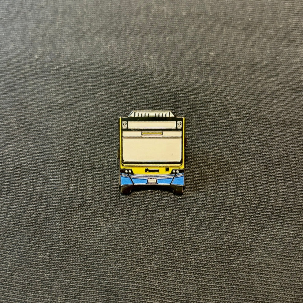 QLD SEQ BNE Bus Pin – Peak Transit